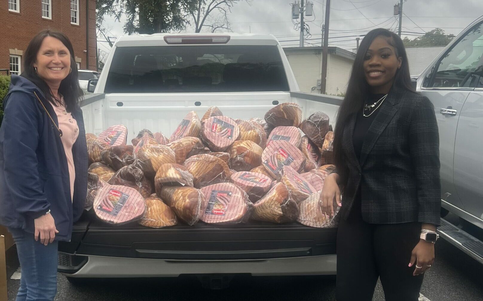 2024 Easter Ham Giveaway provides opportunity to give back - Parker Law ...